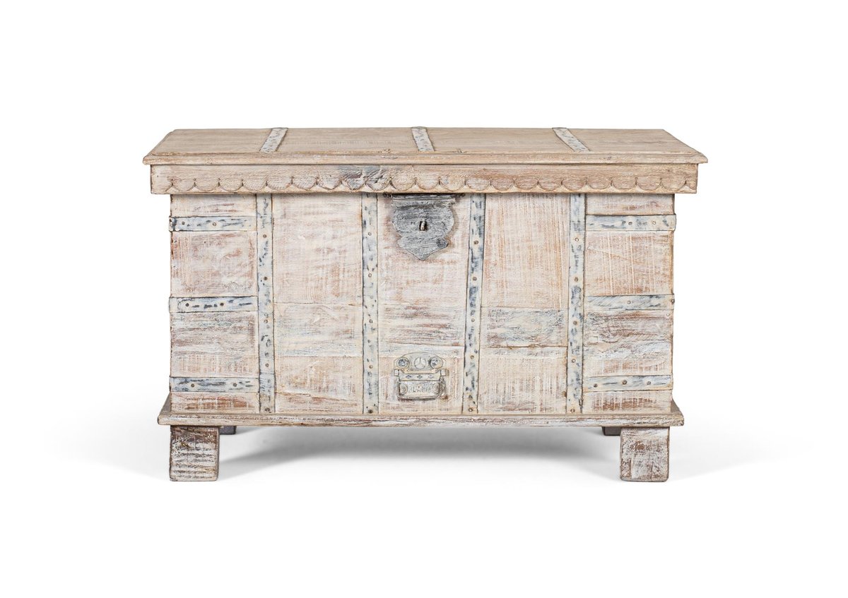 Solid wood trunk with top opening and pickled white finish - giner and ...