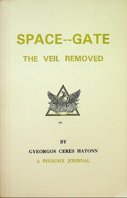 Space gate the veil removed - W opisie | Książka w Empik