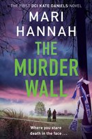 The Murder Wall - Mari Hannah | Książka w Empik