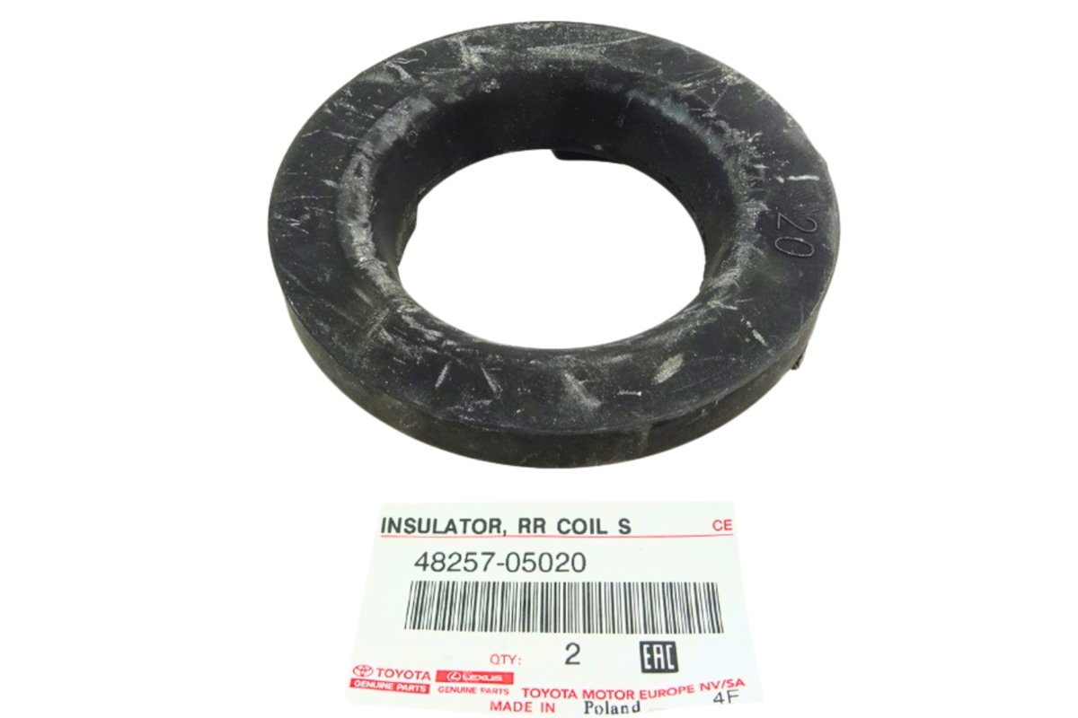 TOYOTA Avensis Podkladka guma sprezyny amortyzatora tyl gorny 48257 ...