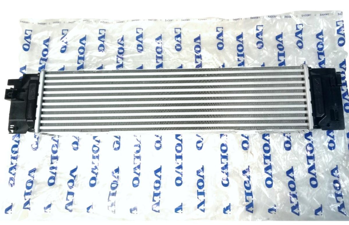 VOLVO EX40 XC40 chlodnica powietrza dolot intercooler OE 31439780 ...