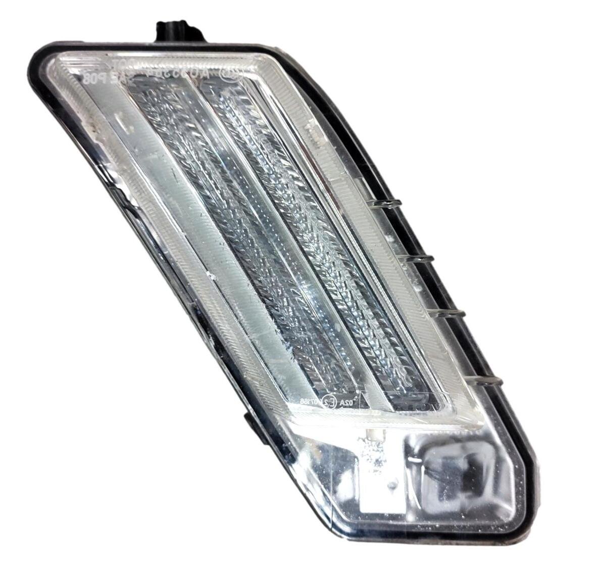 VOLVO XC60 I prawa lampa LED do jazdy dziennej reflektor DRL OE ...