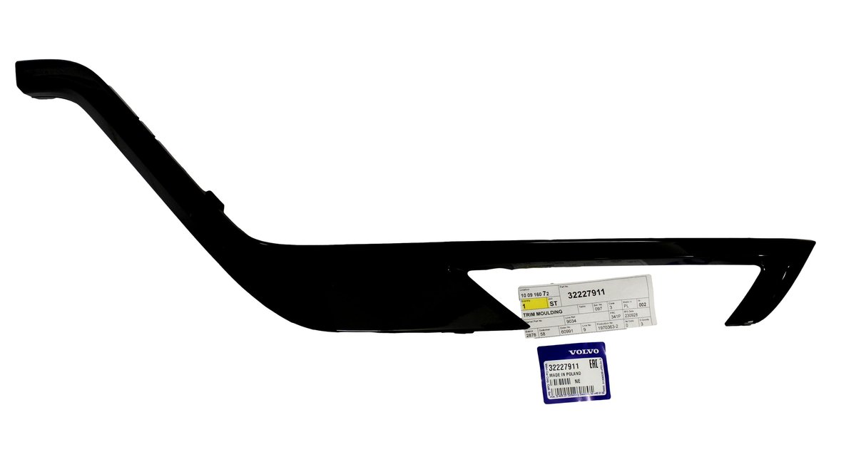 VOLVO XC60 II lewa listwa zderzaka przod R-Design OE - Inna marka ...