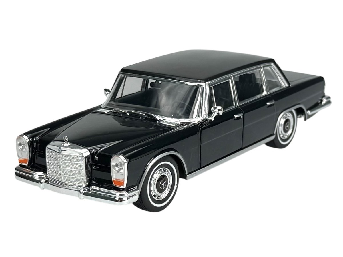 Welly 1963 Mercedes-Benz 600 Czarny 1:24 24121 - Welly | Sklep EMPIK.COM