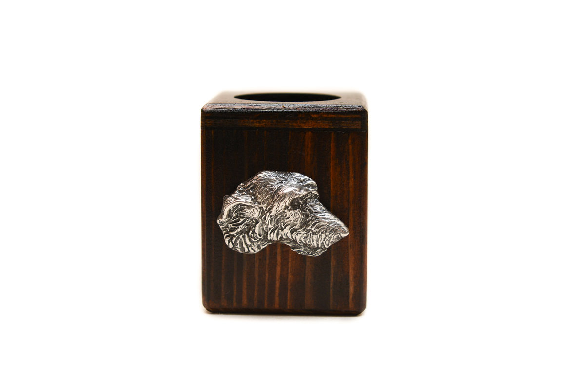 Wilczarz irlandzki, Irish wolfhound - drewniany świecznik z psem ...