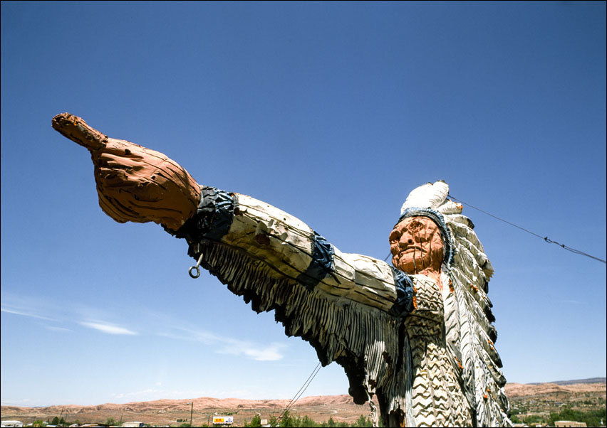 Wooden Indian statue in Utah., Carol Highsmith - plakat 80x60 cm ...