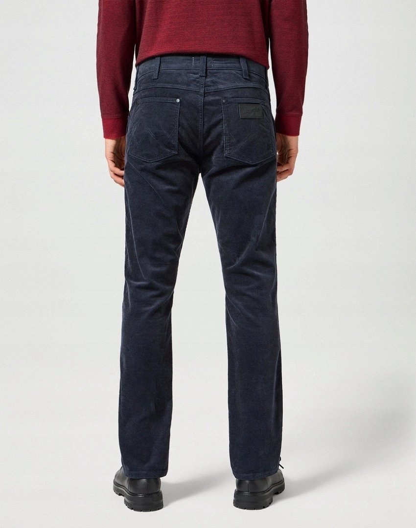WRANGLER GREENSBORO DARK NAVY 112358044 33/32 - Wrangler | Moda Sklep ...