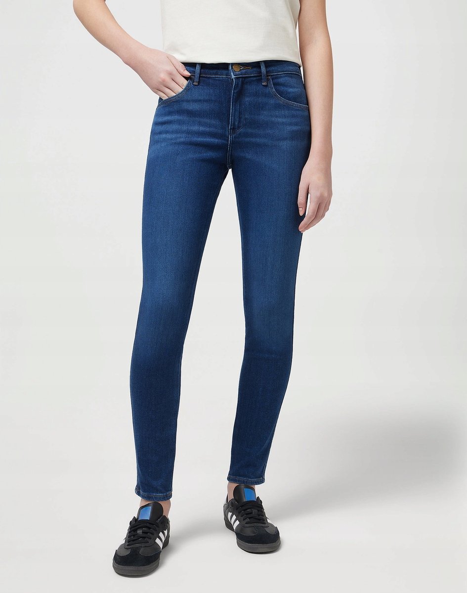 WRANGLER SKINNY AUTHENTIC LOVE W28KZM23Z 28/32 - Wrangler | Moda Sklep ...