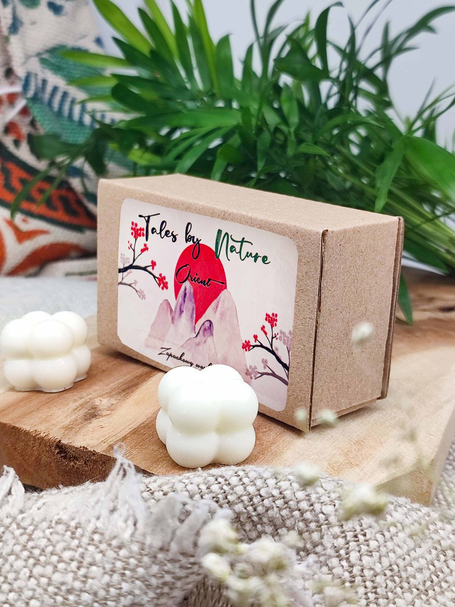 Zapachowy wosk sojowy do kominka Orient - Tales by Nature | Sklep EMPIK.COM