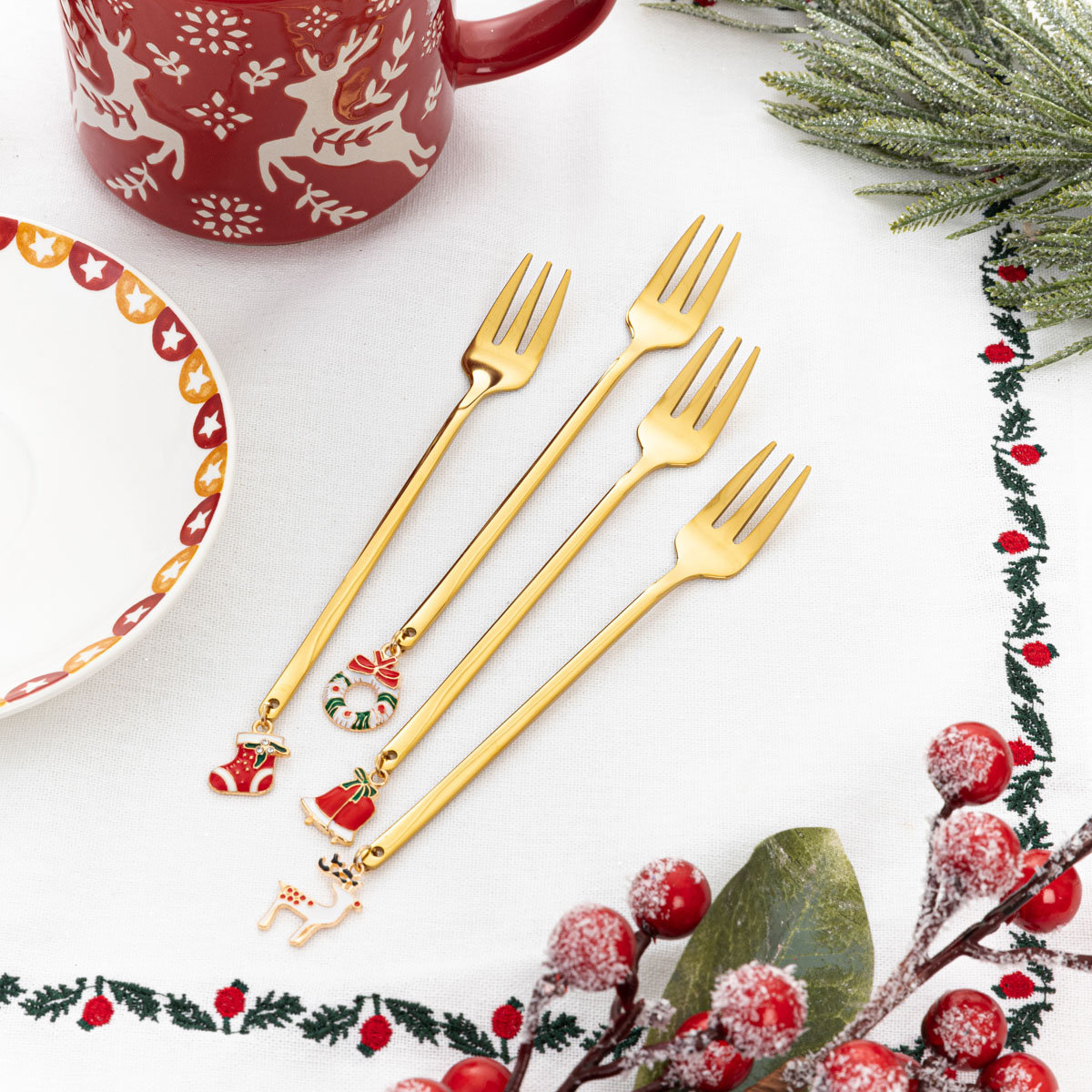 Zestaw widelczyków deserowych BLANE 4 szt - Homla | Sklep EMPIK.COM