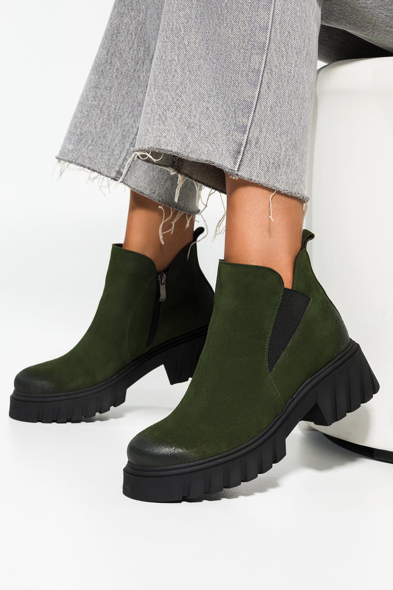 Zielone botki skórzane damskie na szerokim klocku guma w cholewce ...