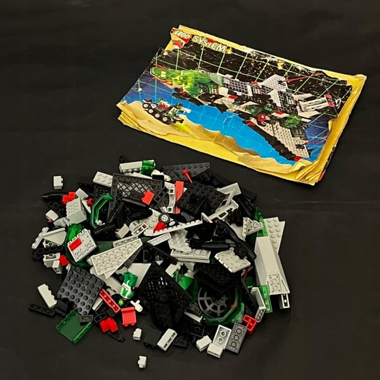 6984 LEGO Centrum dowodzenia Policji Kosmicznej - LEGO | Sklep EMPIK.COM