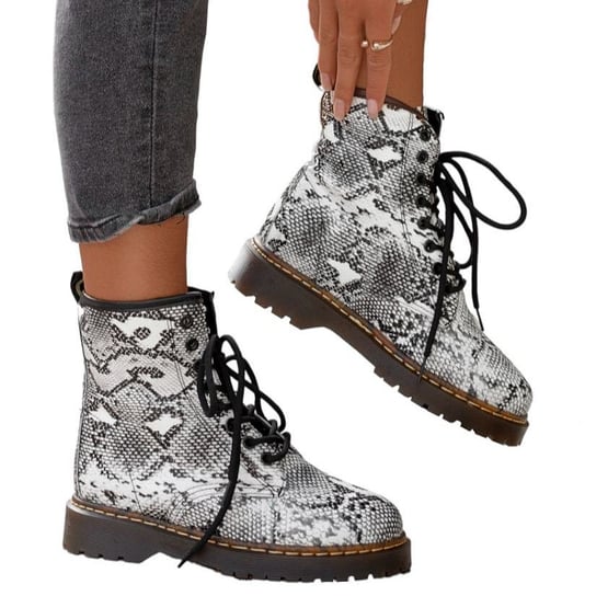 Botki Damskie Na Obcasie Eleganckie Ocieplane Glany Sarpaya Czarno ...