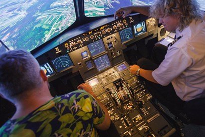 Lot w symulatorze Airbus A320 NEO dla 2 osób – SimAir Warszawa ...